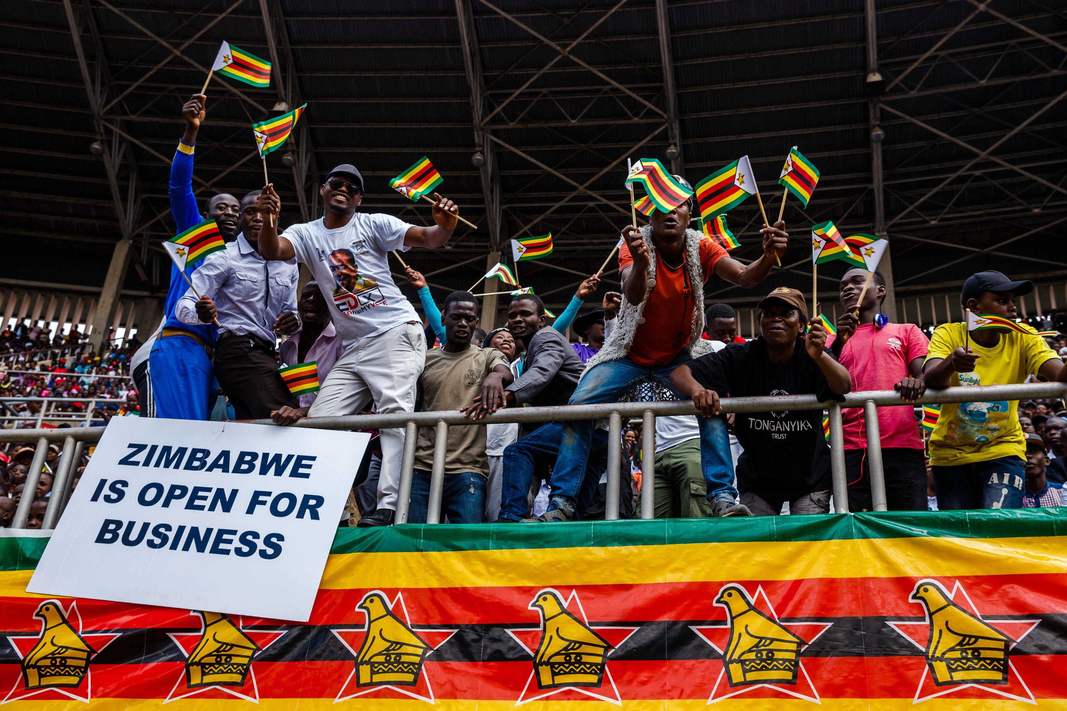 Zimbabwe: Demokratisk underskudd og vedvarende økonomisk krise ...